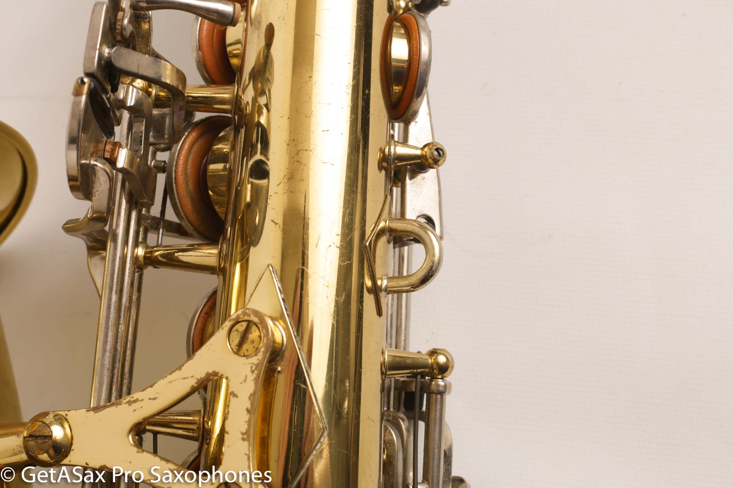 Conn 20M Student Alto Great First Saxophone! Plays well | www.GetASax.com