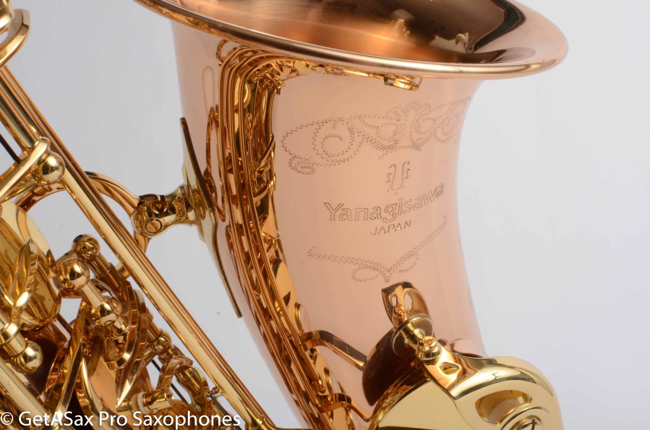 Yanagisawa AWO20 Solid Bronze Professional Alto Near Mint 399172 | www.GetASax.com